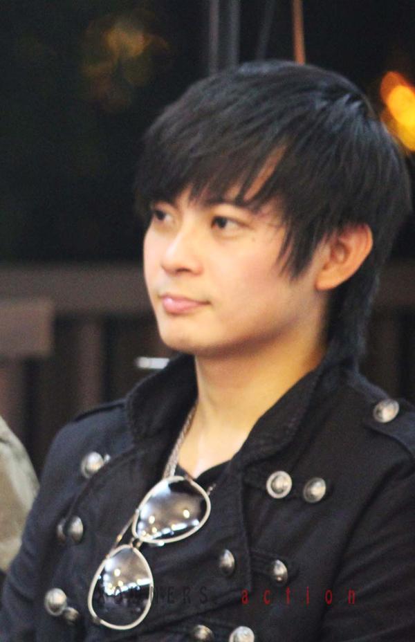 ABOUT QQ XOIX AND XOIX: Profil Member XO-IX