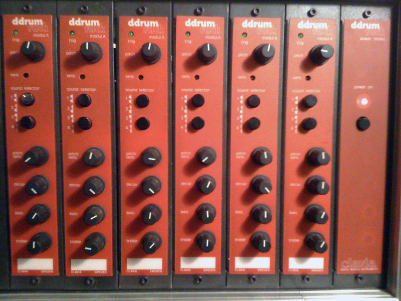 MATRIXSYNTH: Clavia ddrum 8-bit Digital Analog Drum Synth