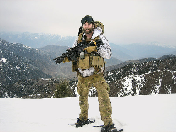 Jason Everman: De RockStar a Héroe Nacional