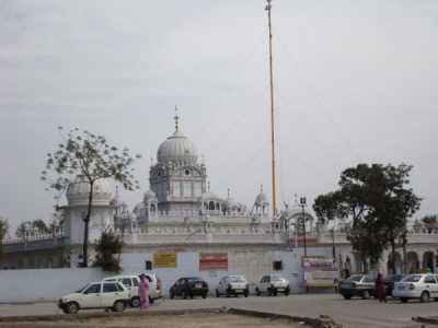 TOURISAMSU: Chandigarh tourism