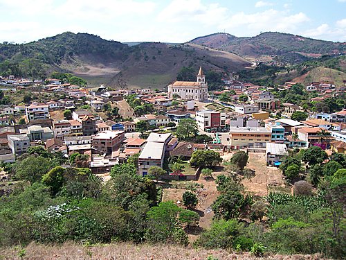 OLHANDO DA JANELA DO TREM: VIRGINÓPOLIS / MINAS GERAIS / BRAZIL (5.523 ...