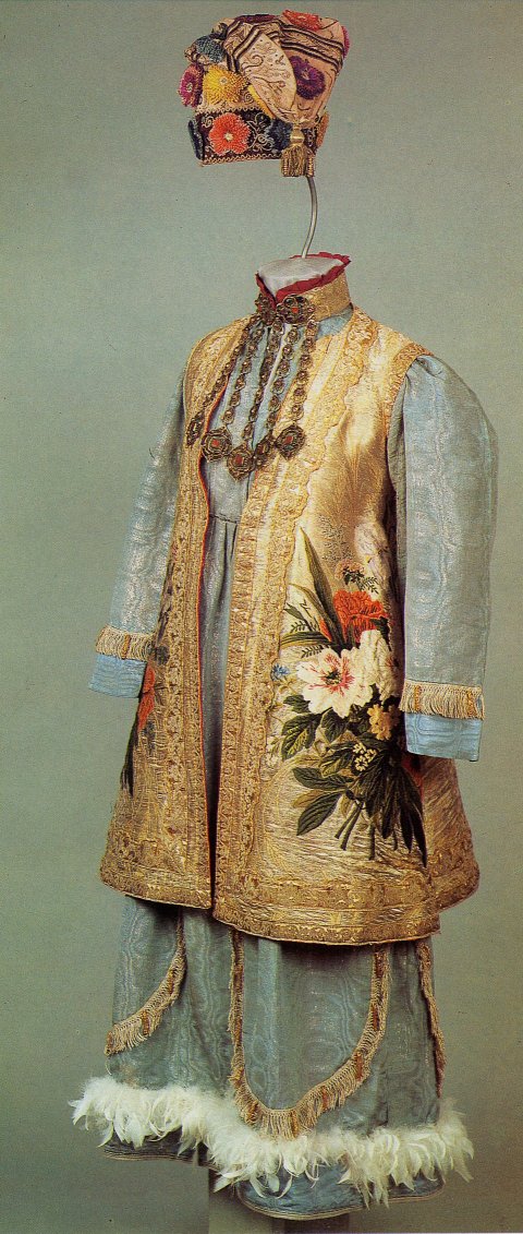 FolkCostume&Embroidery: Traditional Costume of Tatarstan