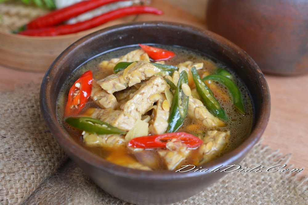 Diah Didi's Kitchen: Sayur Plencing Tempe ( Asem Asem Tempe )