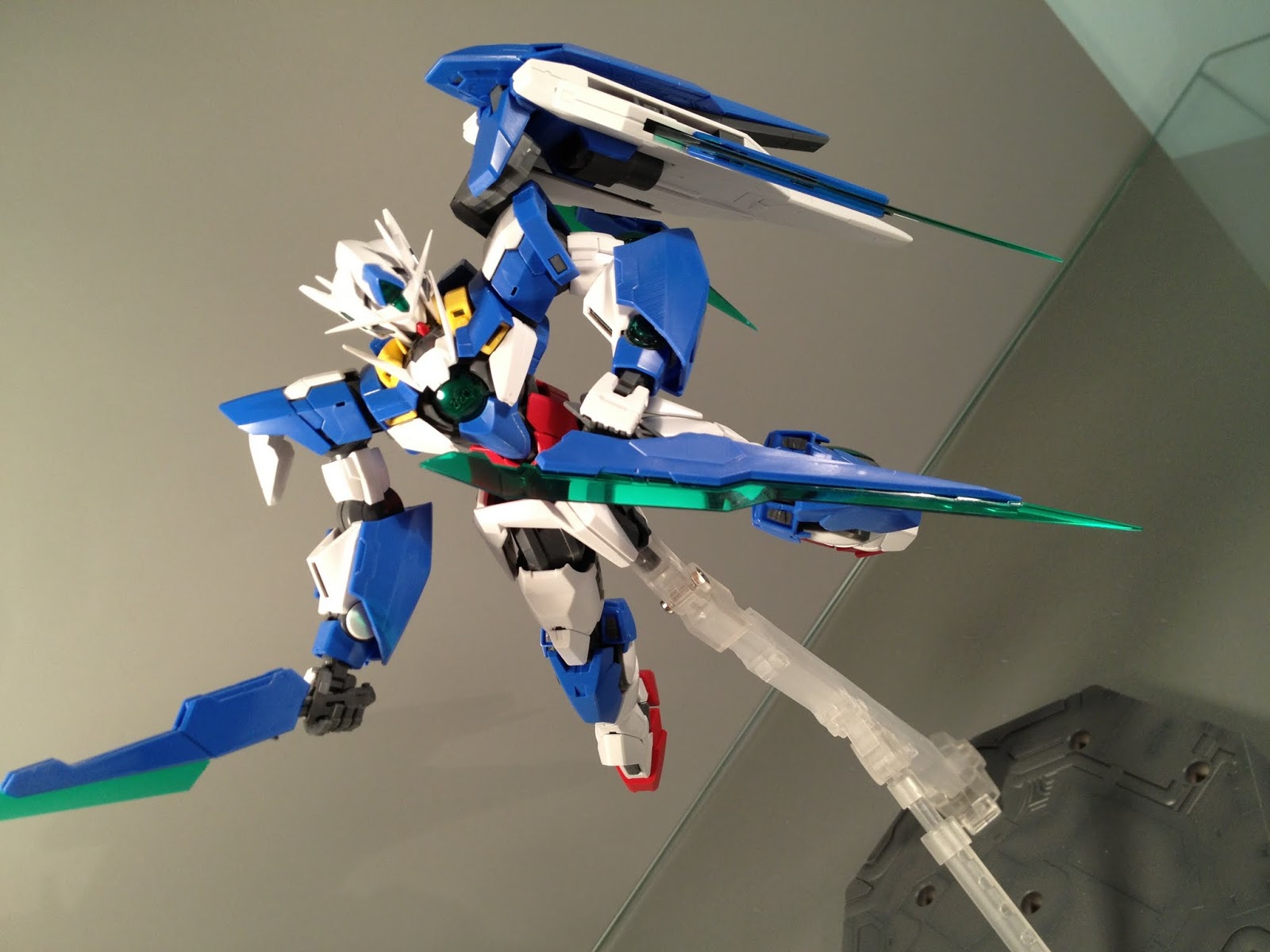 Kit Review: MG 00 Qan[t]