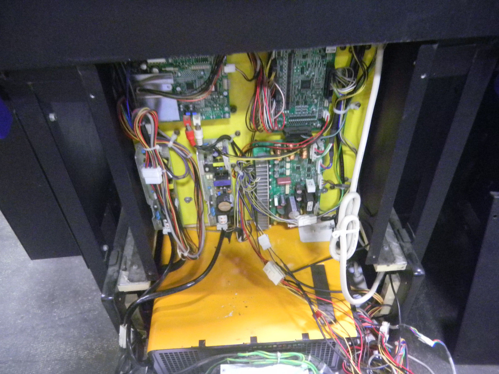 Toutes les informations sur le système Arcade SEGA Lindbergh: Kit SEGA ...