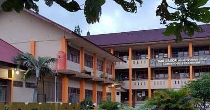 LABSCHOOL PEKANBARU - SMK BISA, SMK CERDAS