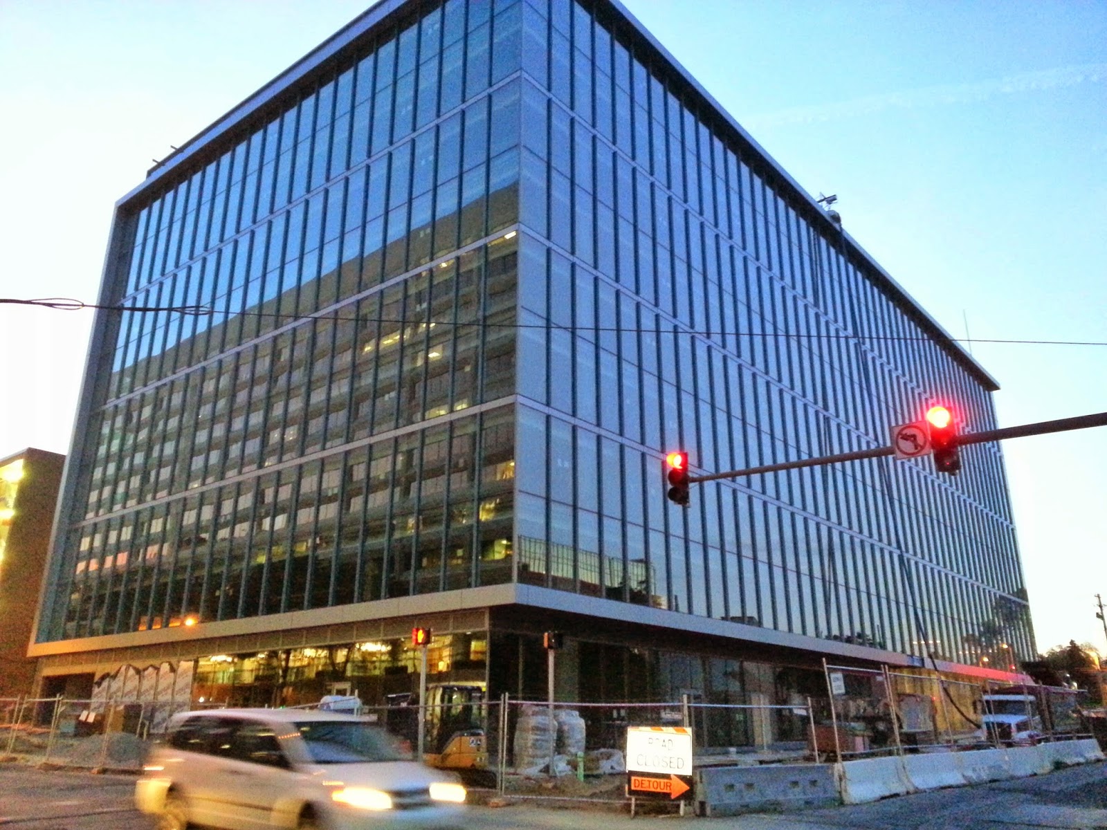 ritz camera: PLAZA TAKING SHAPE AT NEW CLASS A OFFICE BUILDING IN ...