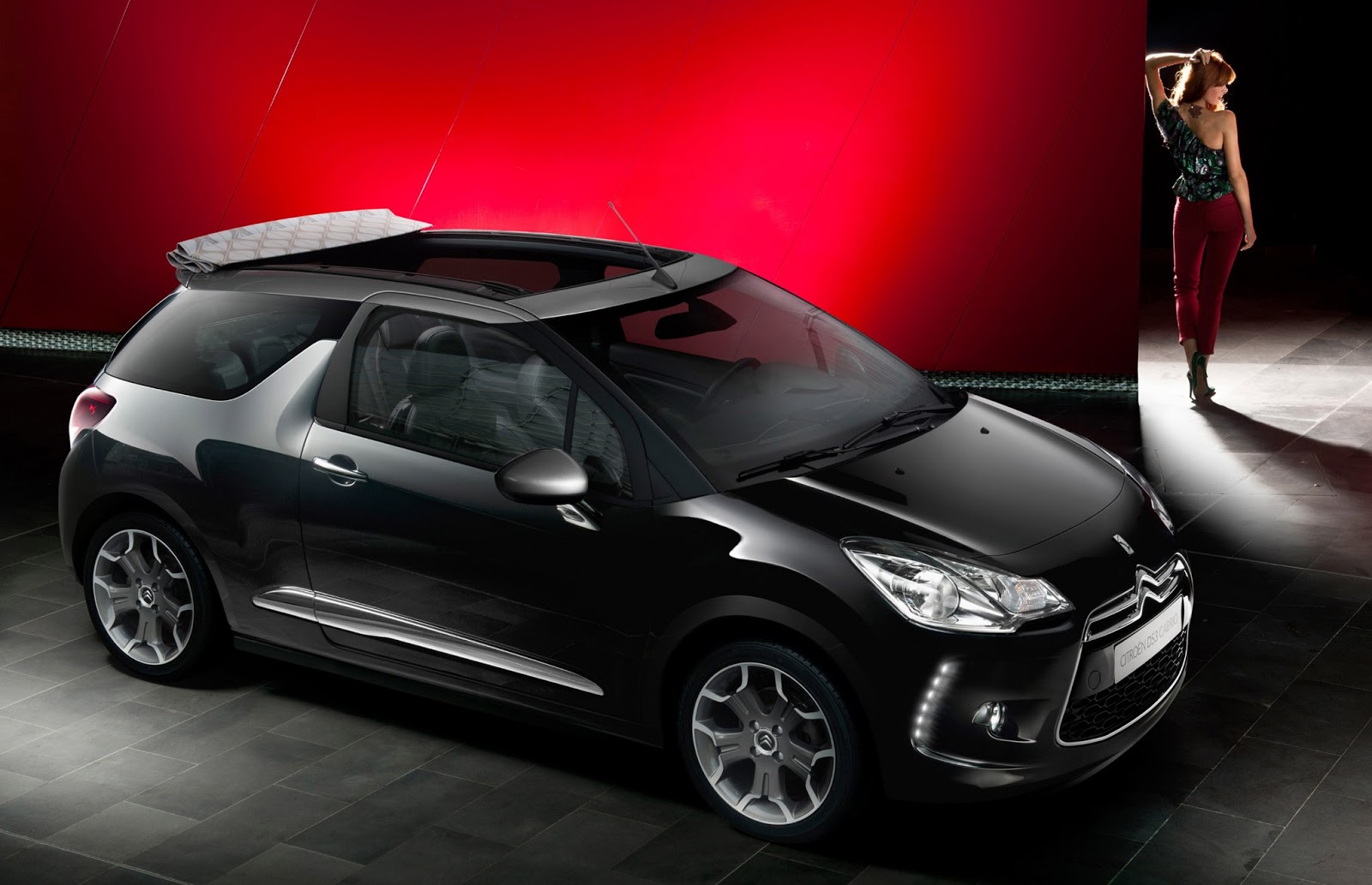 Cars Design And Concept: 2014 Citroen DS3 Cabrio