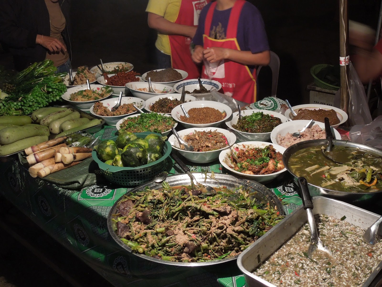 Streetfood experience: Lao food