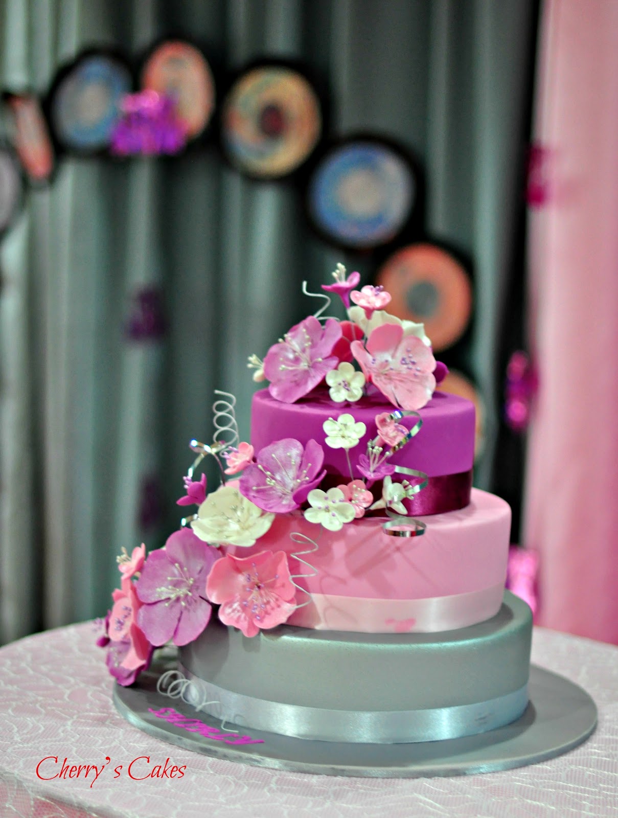 Cherry's Cakes: Blossoms in Fuchsia, Pink & Pearl