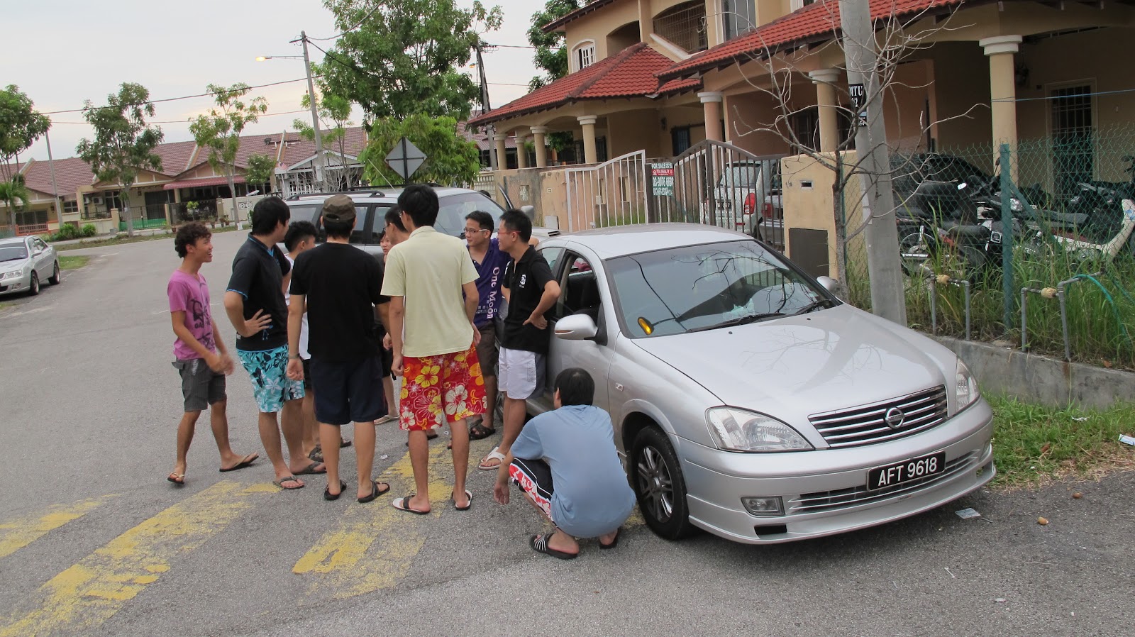Jasin Hot Spring (Kolam Air Panas Bemban Jasin) and Restaurant Mini ...