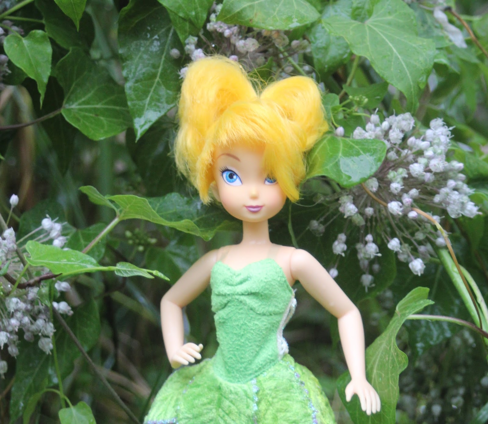 PLANET OF THE DOLLS: Doll-A-Day 2017 #193: Disney Store Tinkerbell