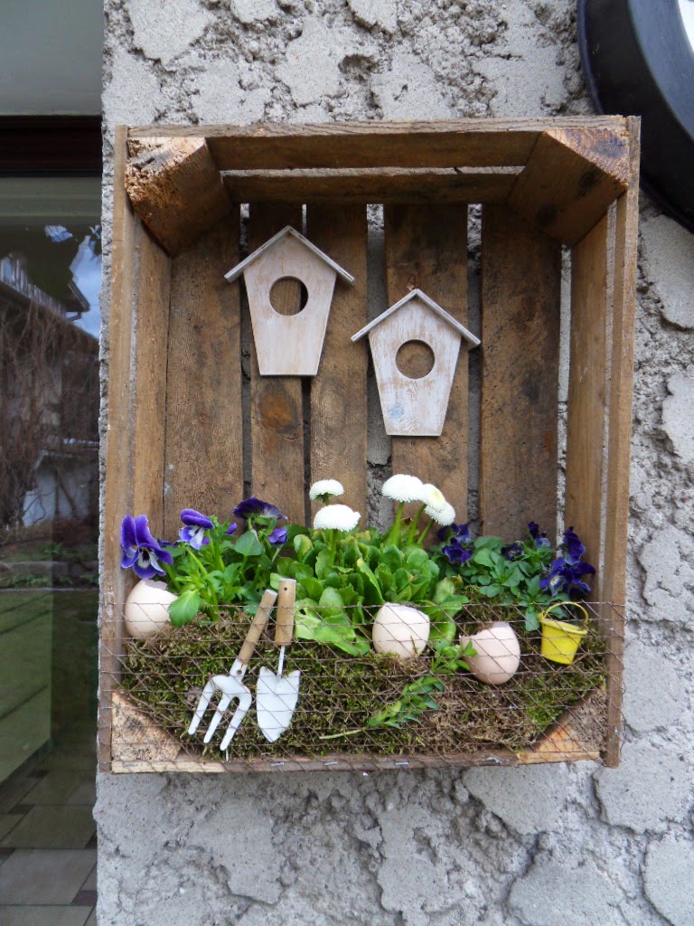 Picotee♥: DIY wiosenna dekoracja w skrzynce na owoce