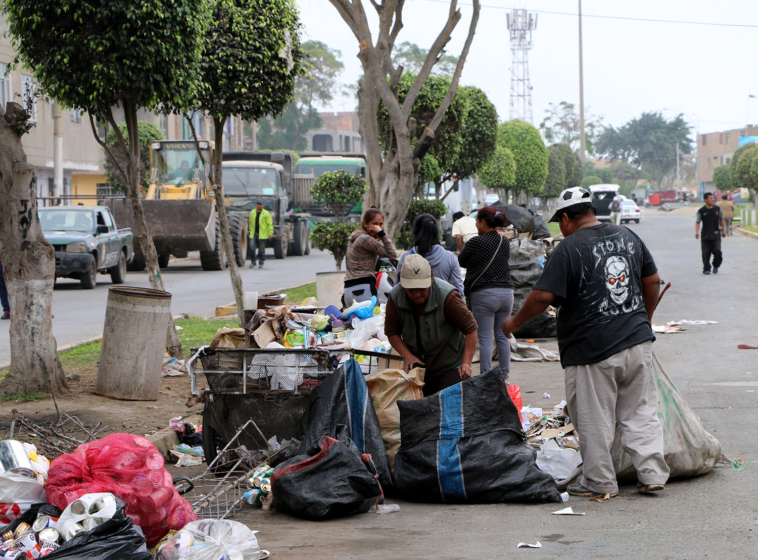 "el reportero vecinal": RECUPERAN ÁREAS VERDES Y CALLE INVADIDA POR ...