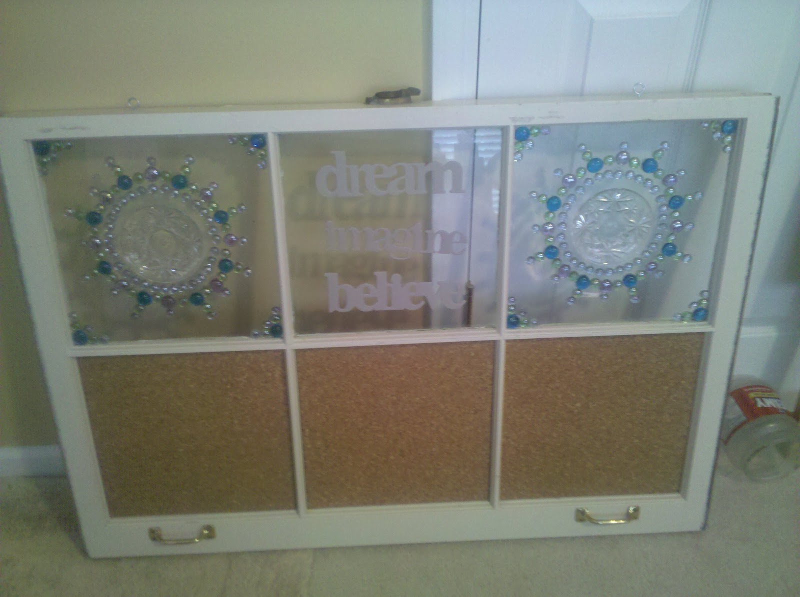 Southern Junk Chic: Window Art