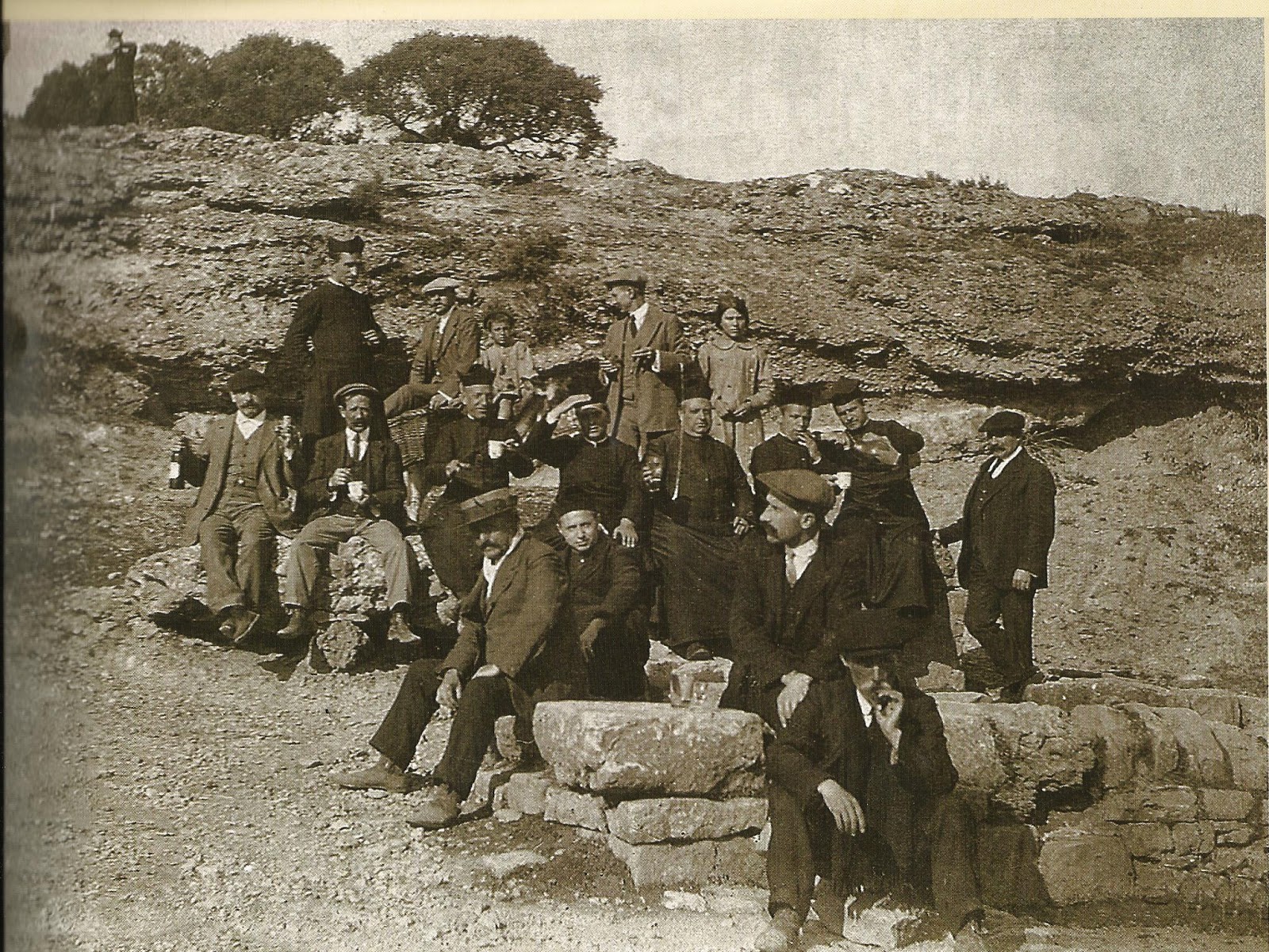 Gerinda Bai: LA FUENTE GEZAL