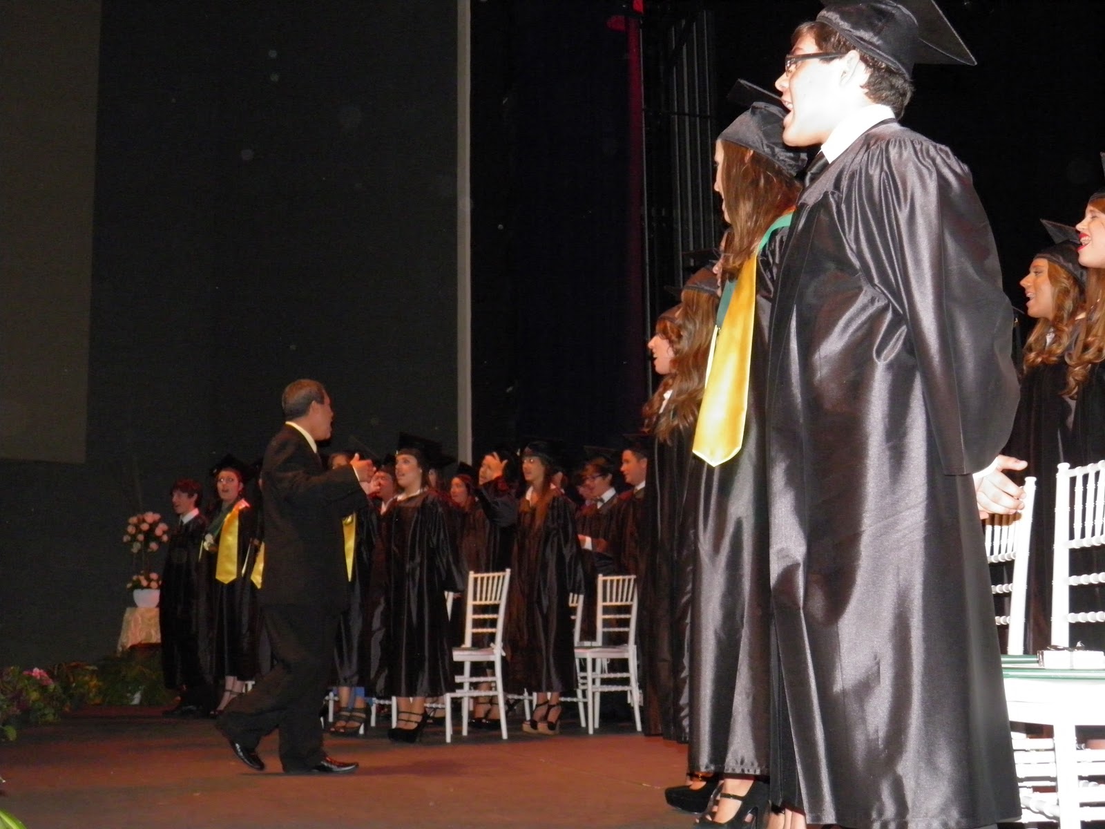 Graduación de Cuarto año | Versión digital del periódico escolar