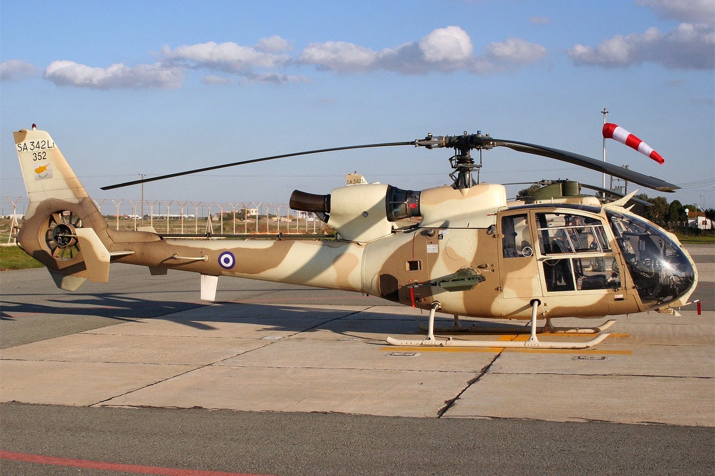 L'arsenal: données sur les moyens militaires - The arsenal: data on ...