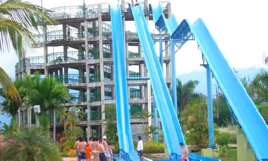 Noticias, Arte, Cultura y Turismo: PLAYA DE OLAS PARQUE ACUÁTICO EL JUNCAL
