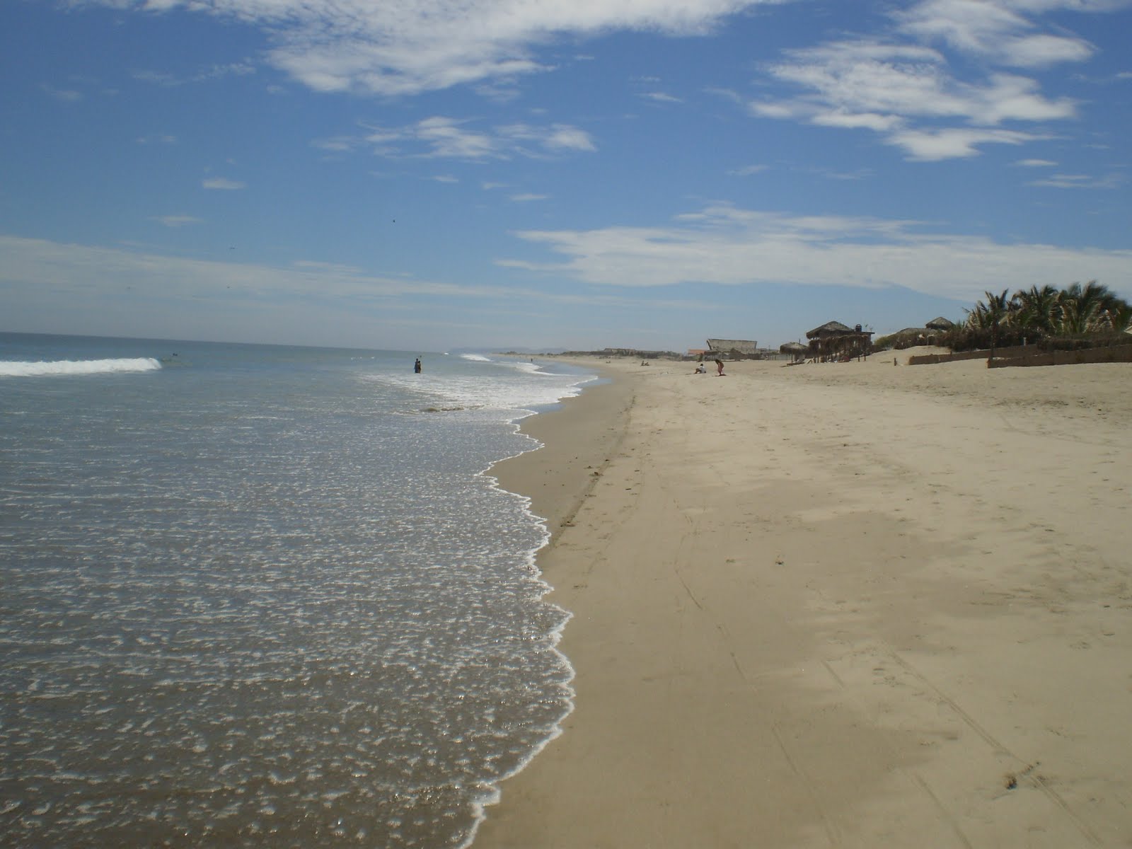 V de Ventajas, Viajes y Verdades: El mar peruano...