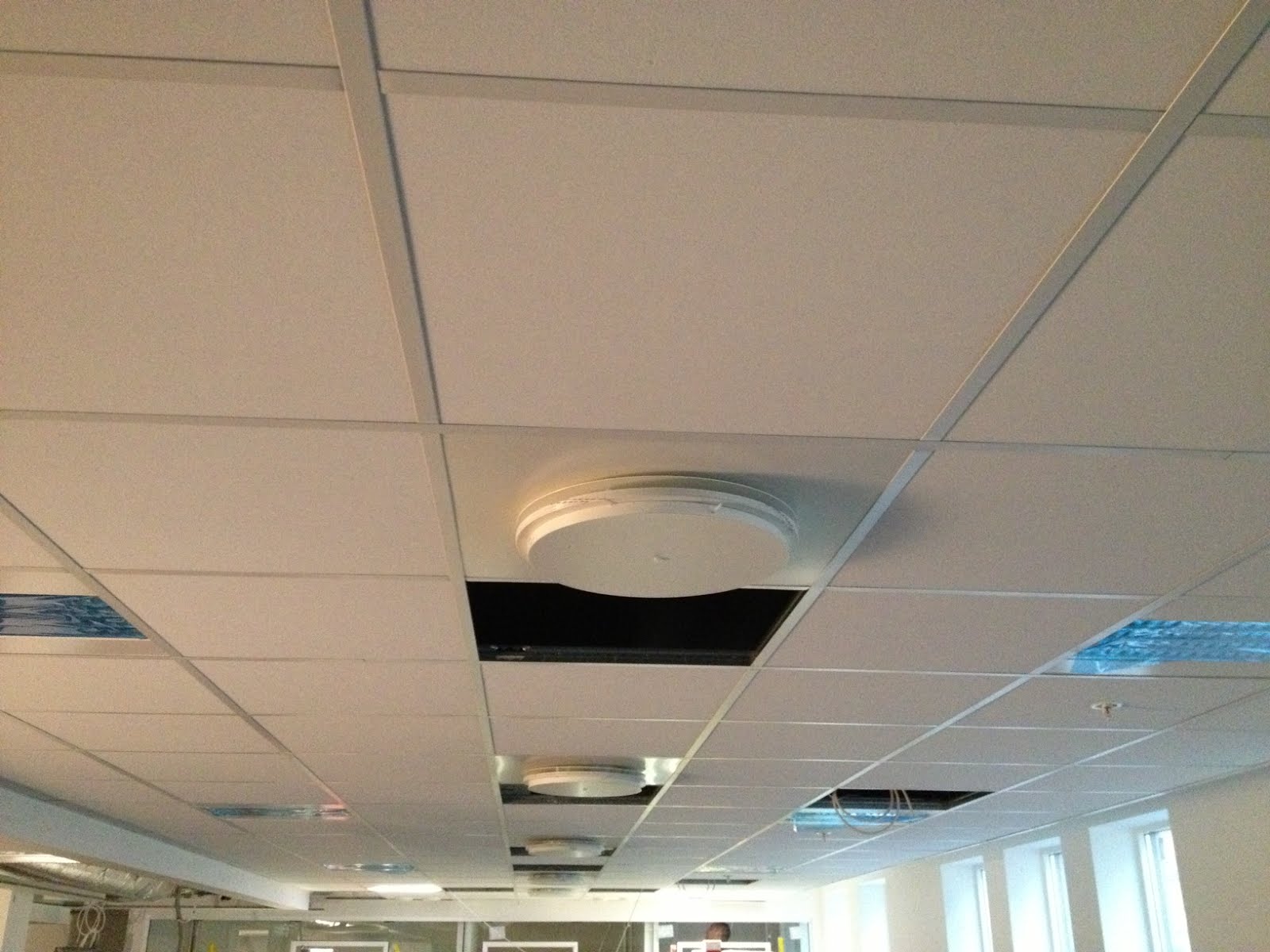 Fred Olsens Gate 1 - prosjektblogg: Lukking av himling og komplettering ...