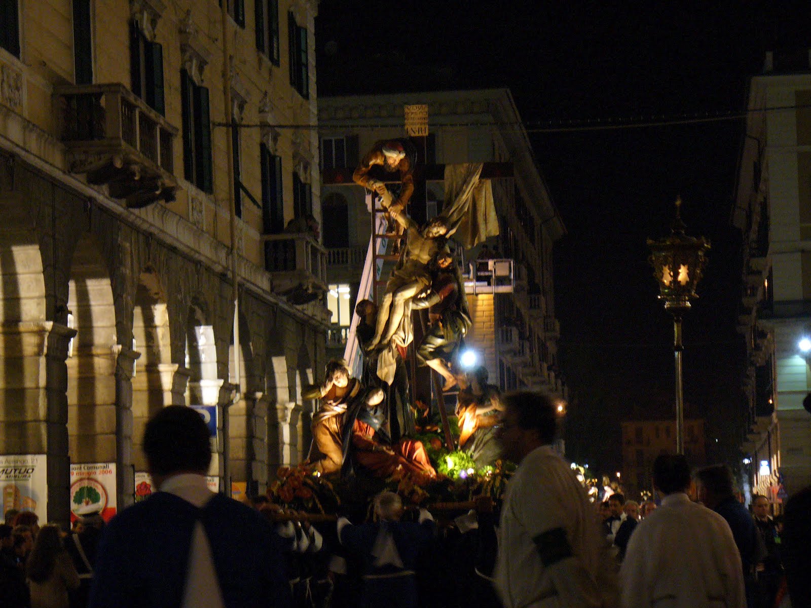 IL VENERDI' SANTO A SAVONA: VENERDI' SANTO - Processione dei Misteri