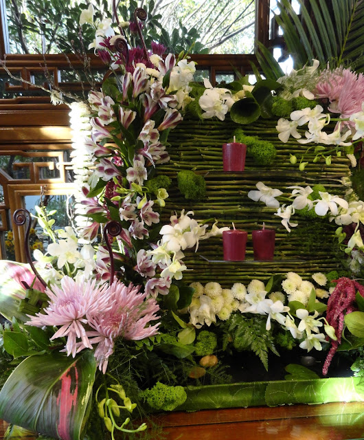 danger garden: The Ninth Moon Floral Design Showcase, 2016 version