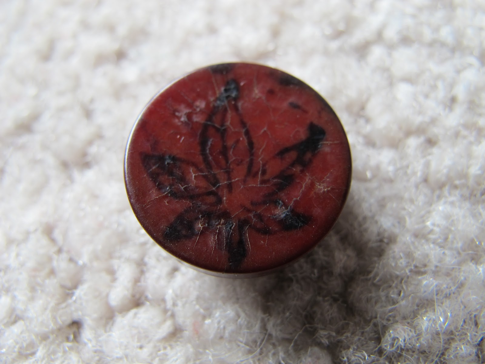 Buttons-n-Books: Antique/Vintage Buttons (all photos and text © Maureen ...