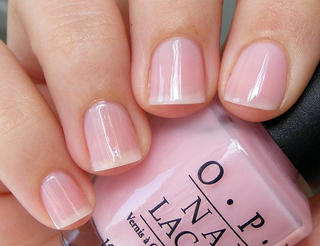 lipstick-theory: Comparison: OPI Spotlight vs. It's A Girl