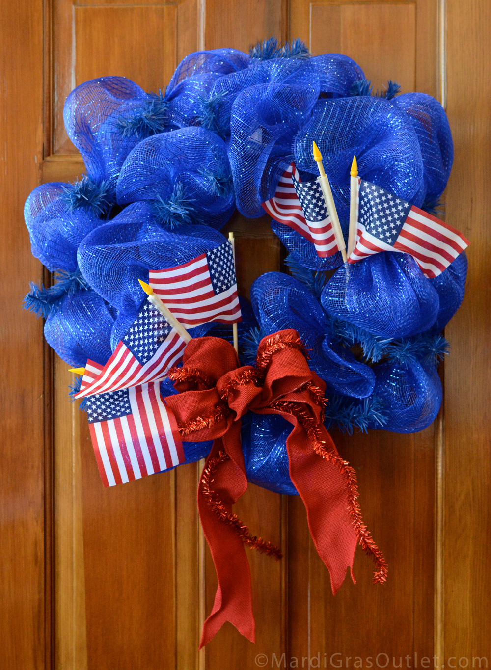 Party Ideas by Mardi Gras Outlet: Patriotic Wreath Tutorial with Deco Mesh