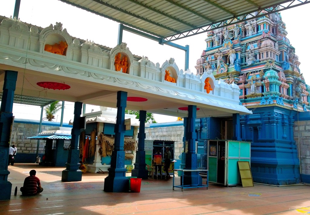 Tamilnadu Tourism: Pallikondeswarar Temple, Surutapalli – The Temple