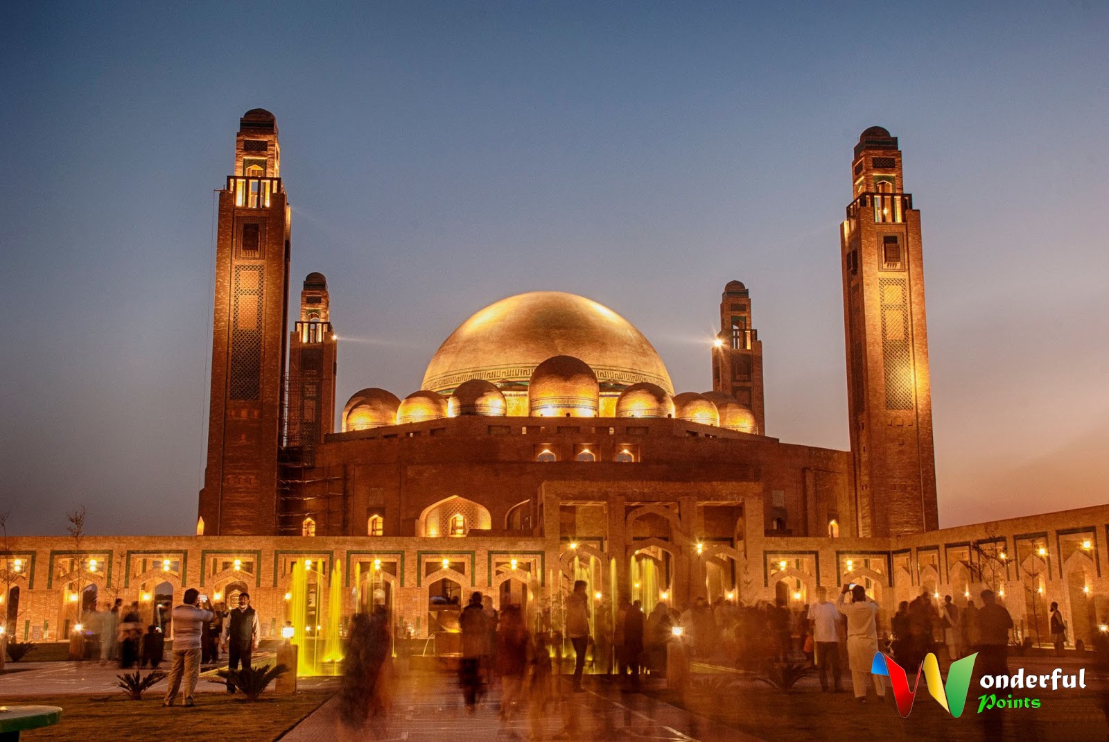 21 Breathtaking Masjid Of Pakistan You Must See - Wonderful Points in ...