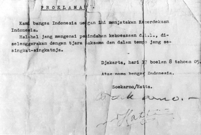 KEDIRI INTERNATIONAL SCHOOLS: PROCLAMATION OF INDONESIAN INDEPENDENCE