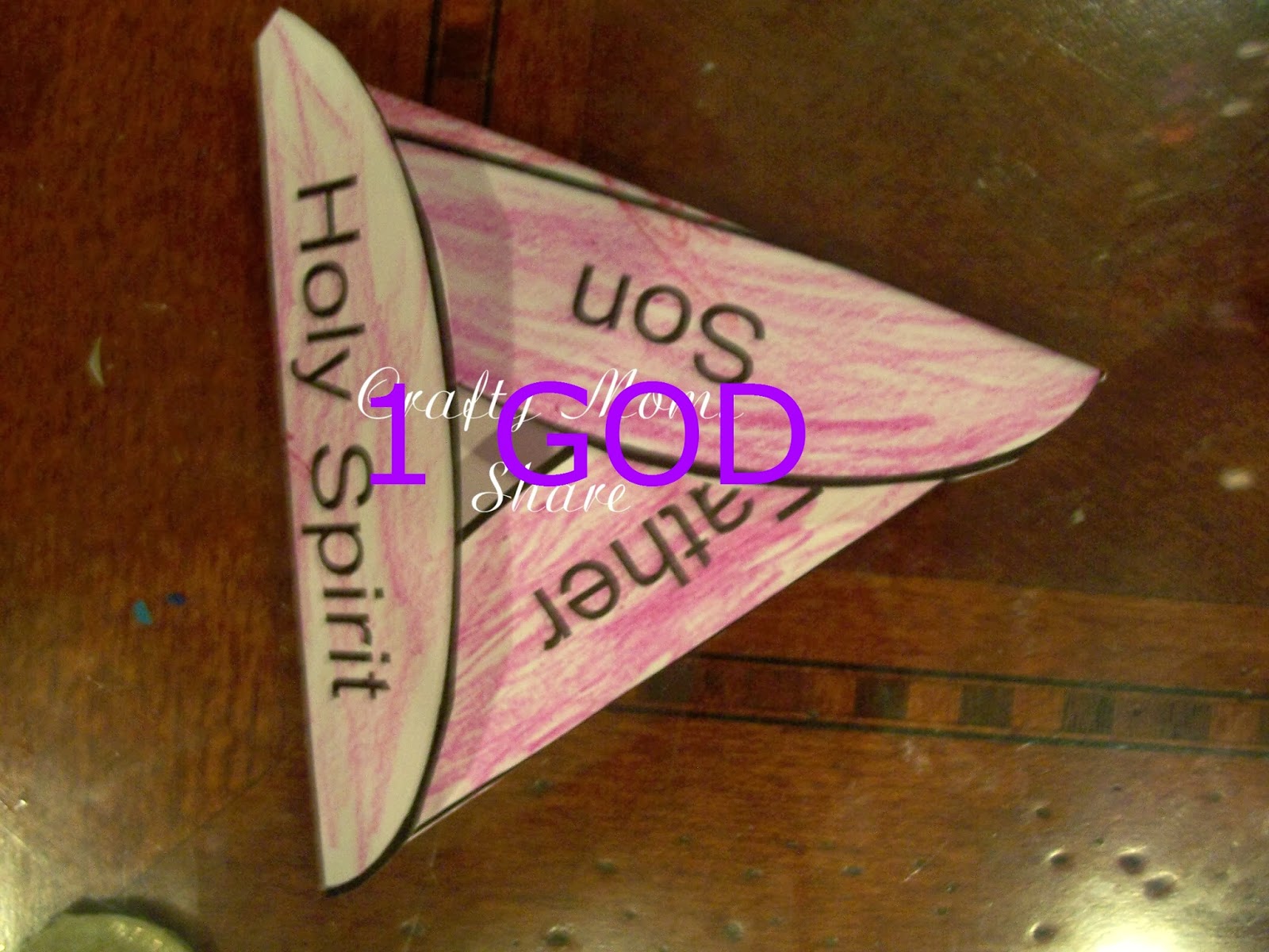 Crafty Moms Share: Teaching the Trinity to a Preschooler