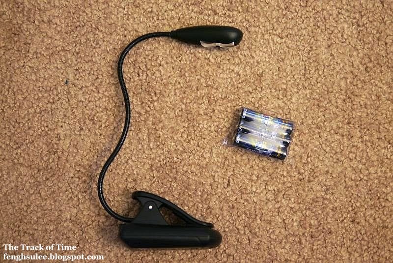 Mighty Bright Xtraflex2 LED Booklight Black | The Track of Time