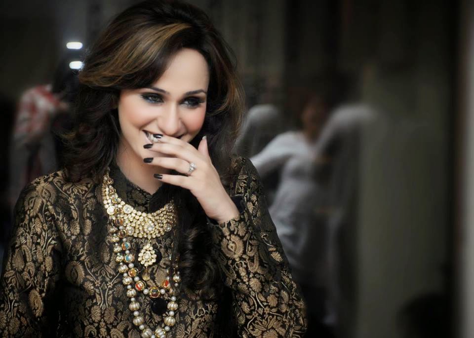 Pakistani Actress Deedar Wedding Pictures [Unseen Pictures Casual ...