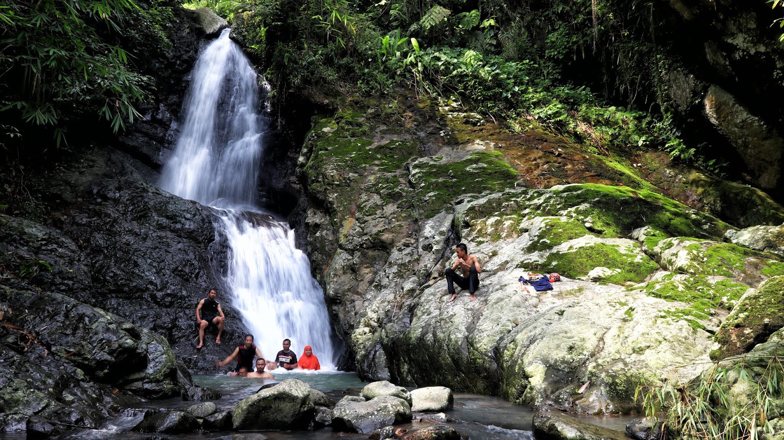 Eksplor Desa Puraseda 5: Curug Cisuren dan Curug Cisaat