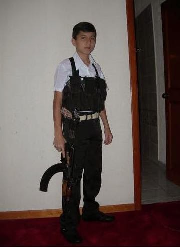 la historia de "El Mini 6" ~ Dragon M4593