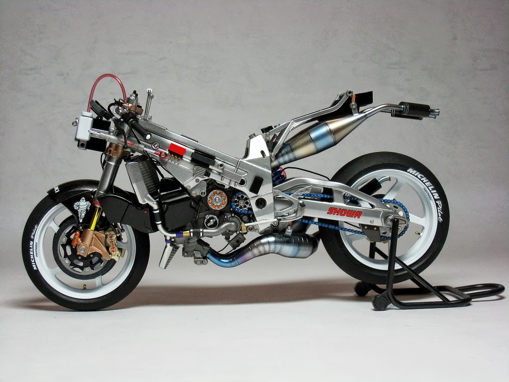 Racing Scale Models: Suzuki RGV 500 Γ XR89 Y.Kagayama 1999 by Luyan Wen ...