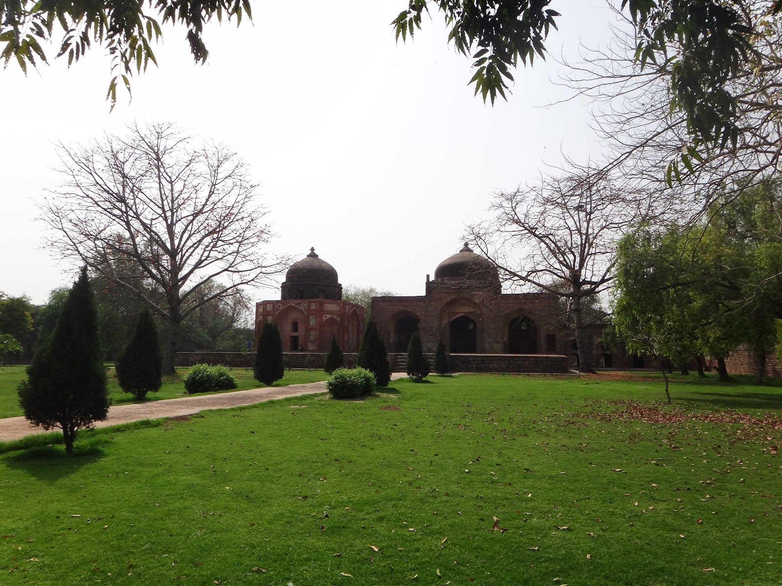 India sa Aking mga Mata: Afsarwala Tomb and Mosque: structural admiration