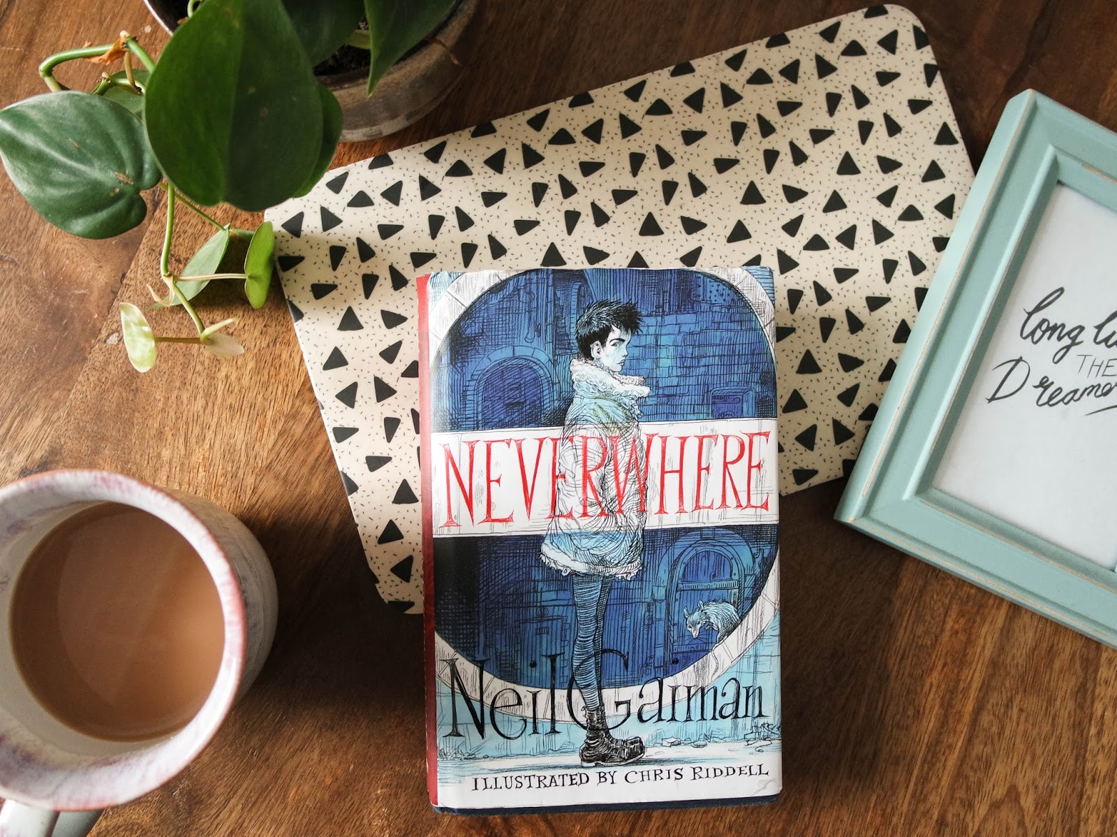 Typewriter Teeth.: 'Neverwhere' by Neil Gaiman