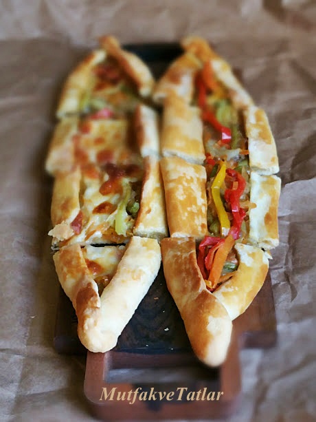 VEJETERYAN PİDE ( SEBZELİ PİDE) NASIL YAPILIR | Mutfak Ve Tatlar