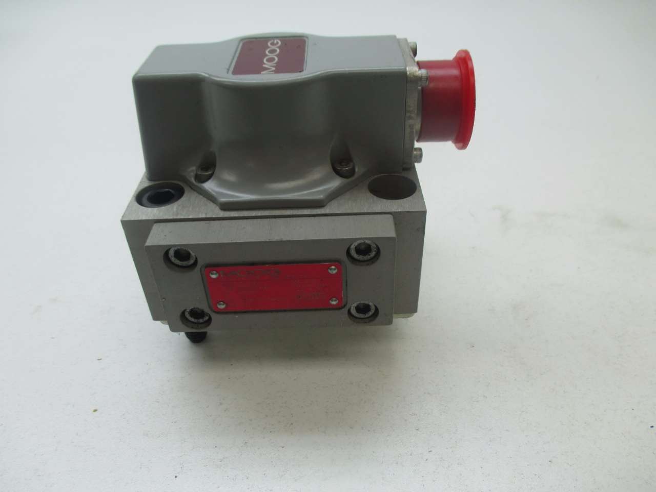 Van tỷ lệ và van servo thủy lực