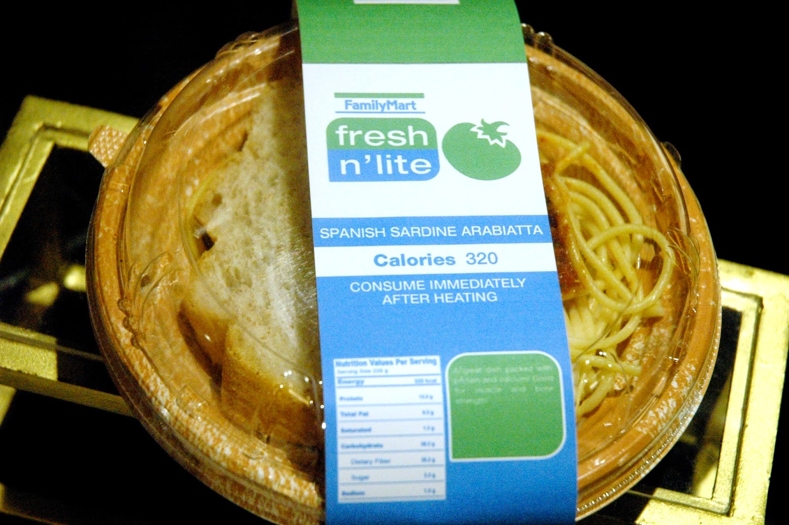DUDE FOR FOOD: Healthy Meals On The Go with FamilyMart's Fresh n' Lite
