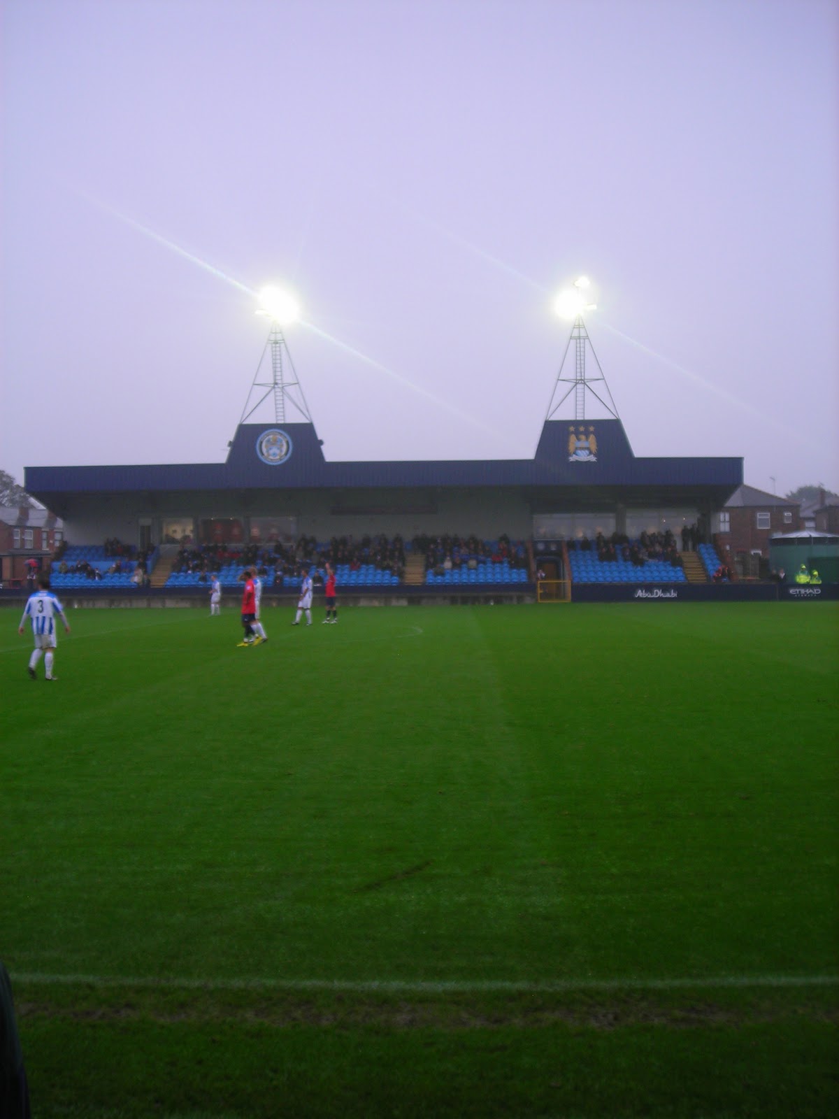Northern Football: Ewen Fields - Hyde and Man City EDS - ground info