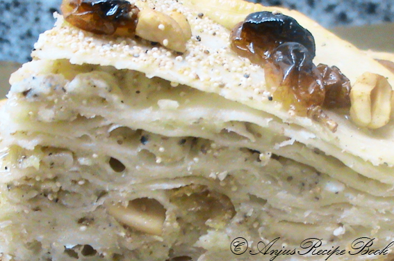 Anju's Recipe Book: Chatti Pathiri / Layered pan cake