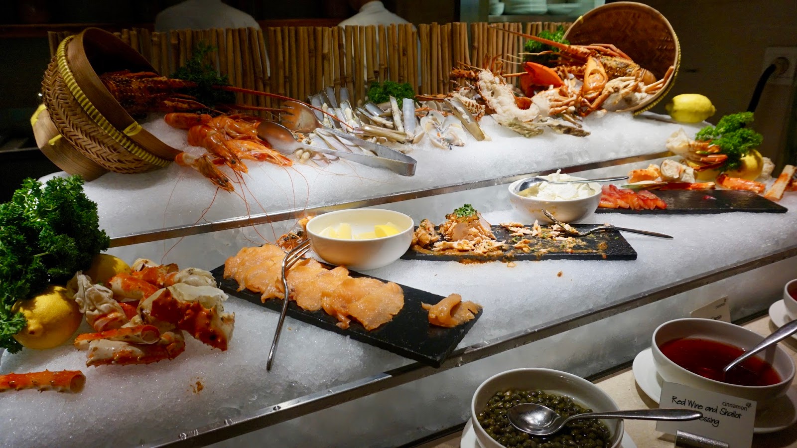 Astrid Amalia: Wonderland Buffett at Cinnamon Restaurant of Mandarin ...