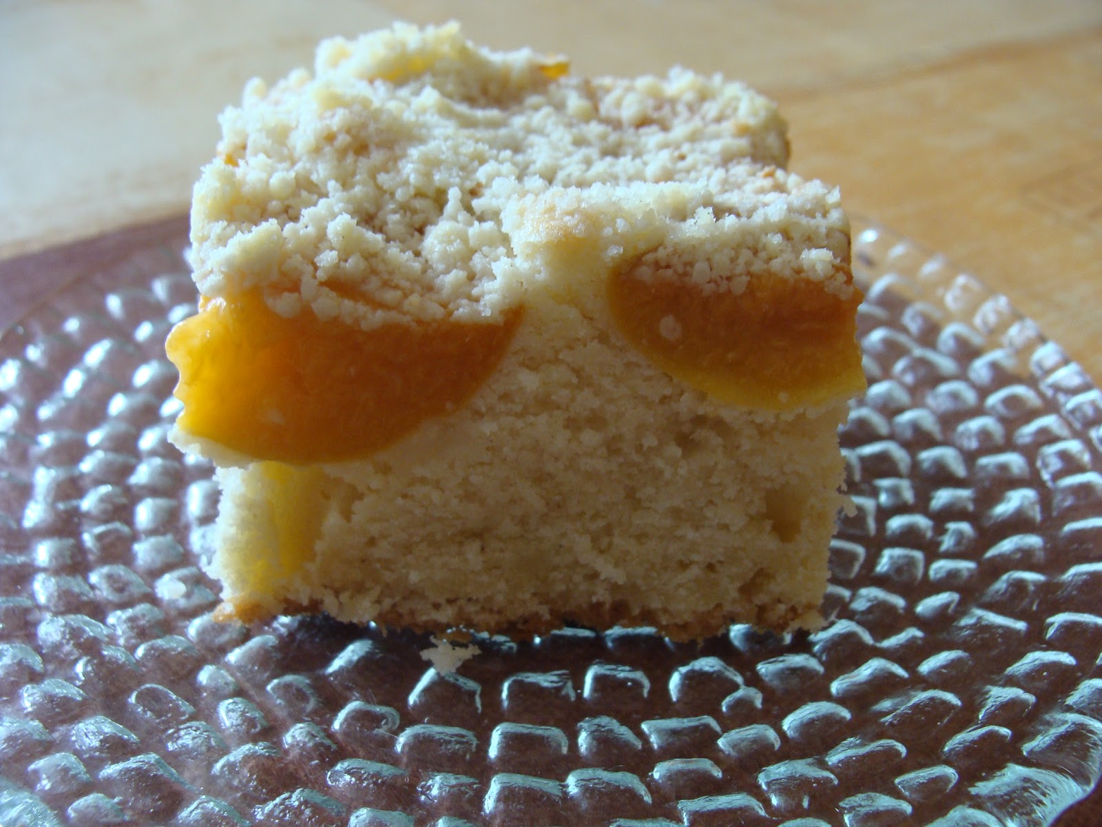 ZAKALEC: Placek z brzoskwniami