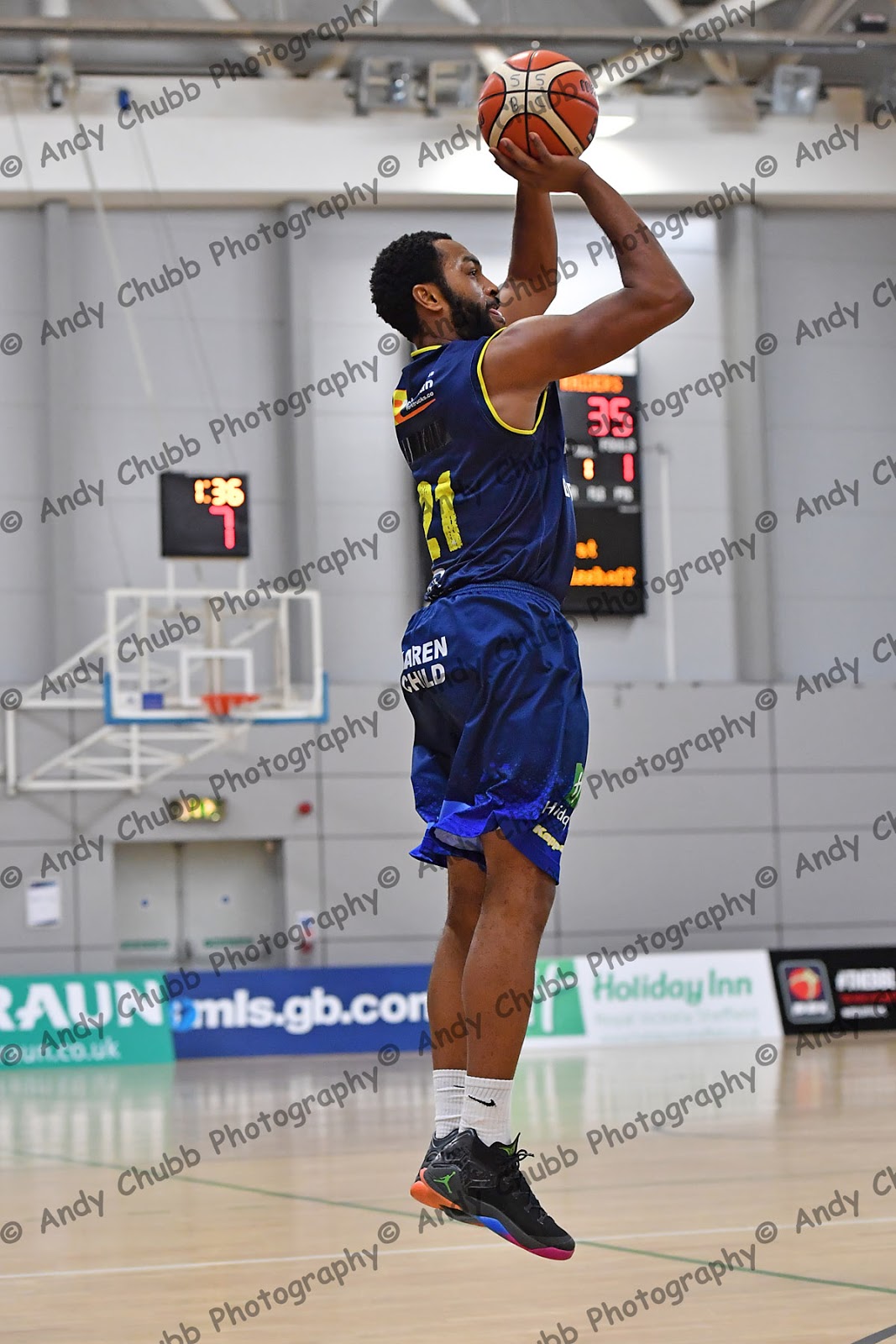 Peveril Photo: November 2016