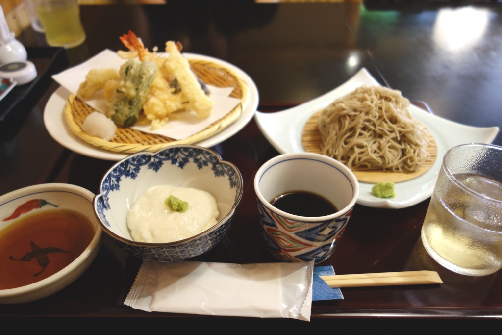 My eating life in Tokyo: Casual soba shop in Yushima by a famous soba ...